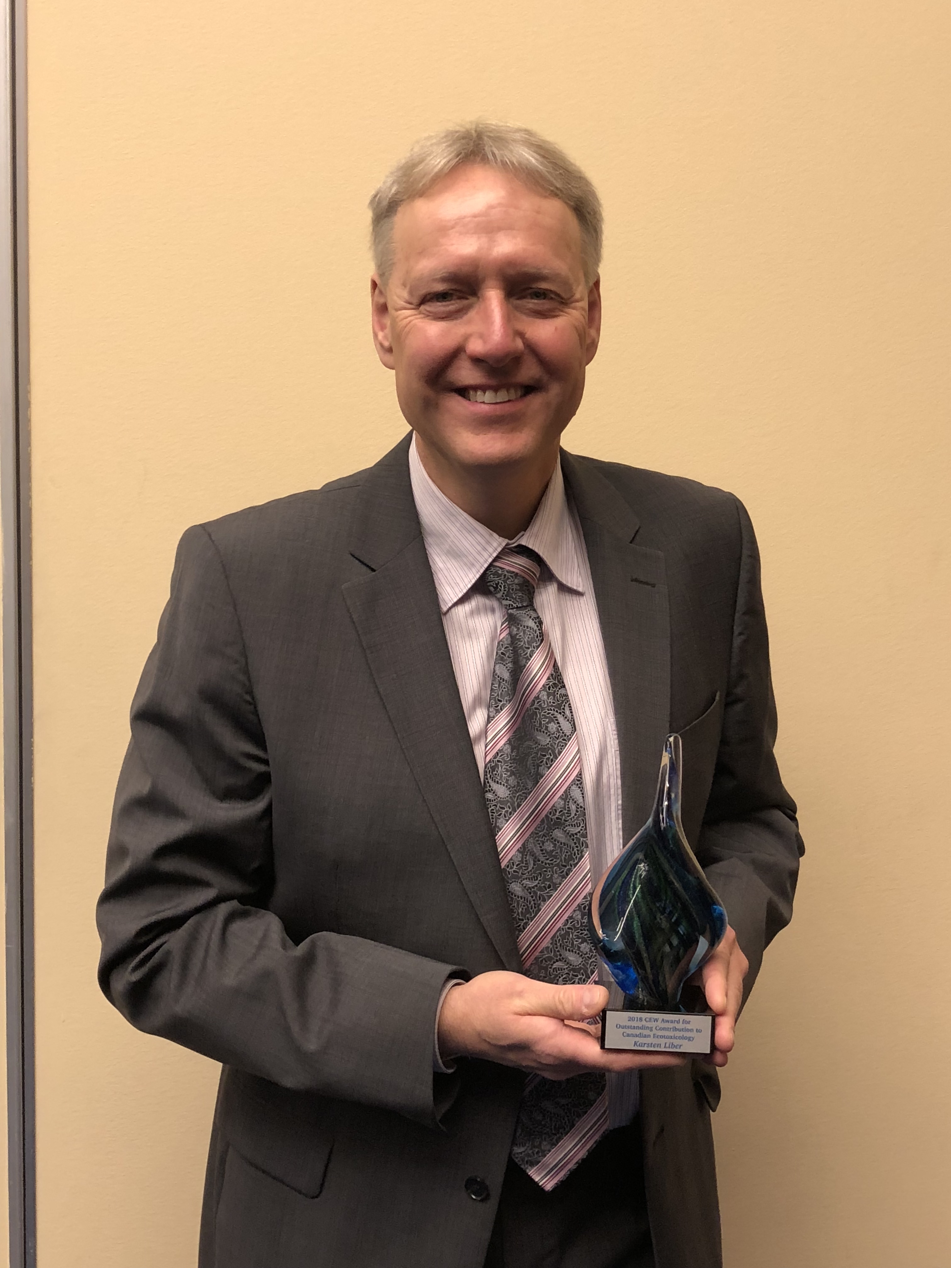 Karsten Liber receives 2018 award for Outstanding Contributions to ...